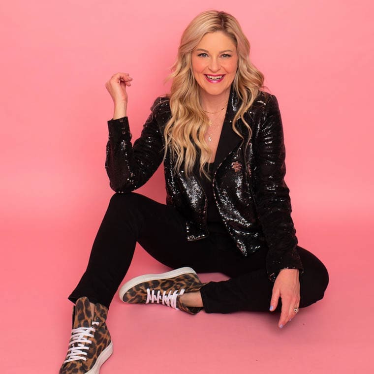 Vibe, Thrive, and Become a Fear Boss with Judi Holler - Jessica Zweig