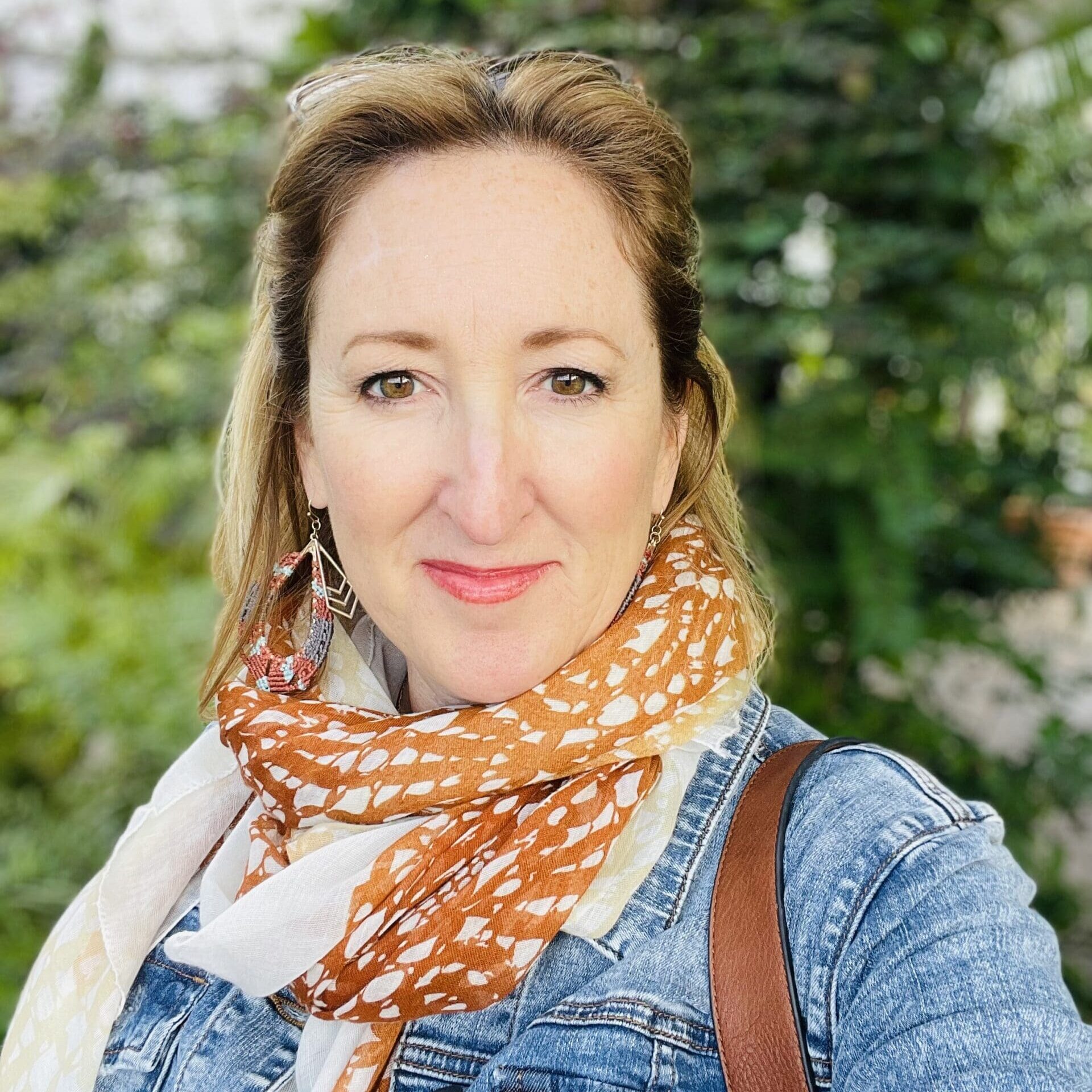 SARAH REUTER - Jessica Zweig